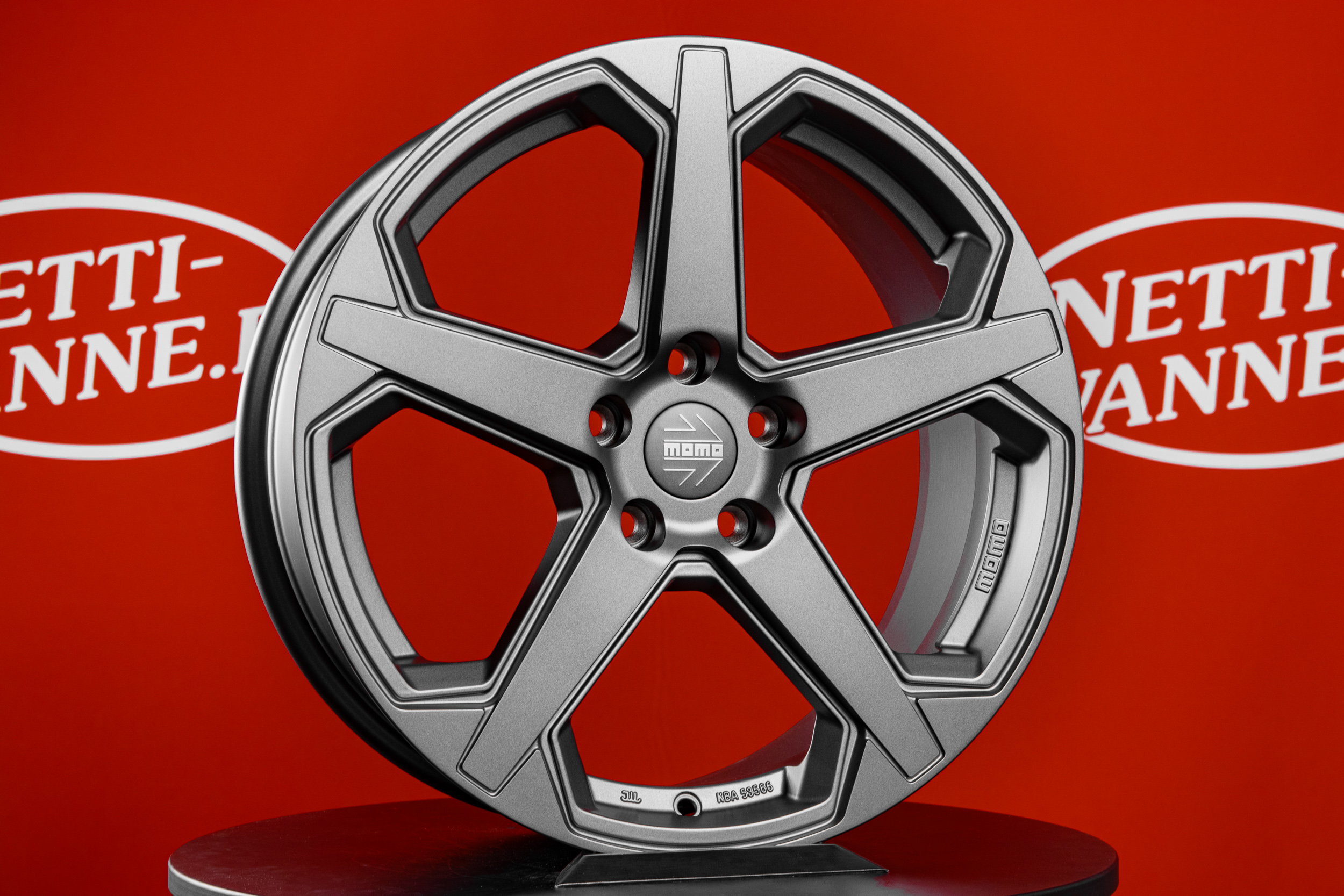 MOMO STAR EVO MATT ANTHRACITE Alumiinivanteet 8x18" 5x100 ET40 Ø72.3 ...